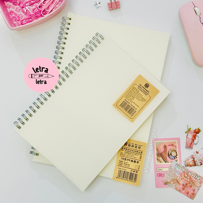 Libreta pasta transparente punteada – Letra por letra